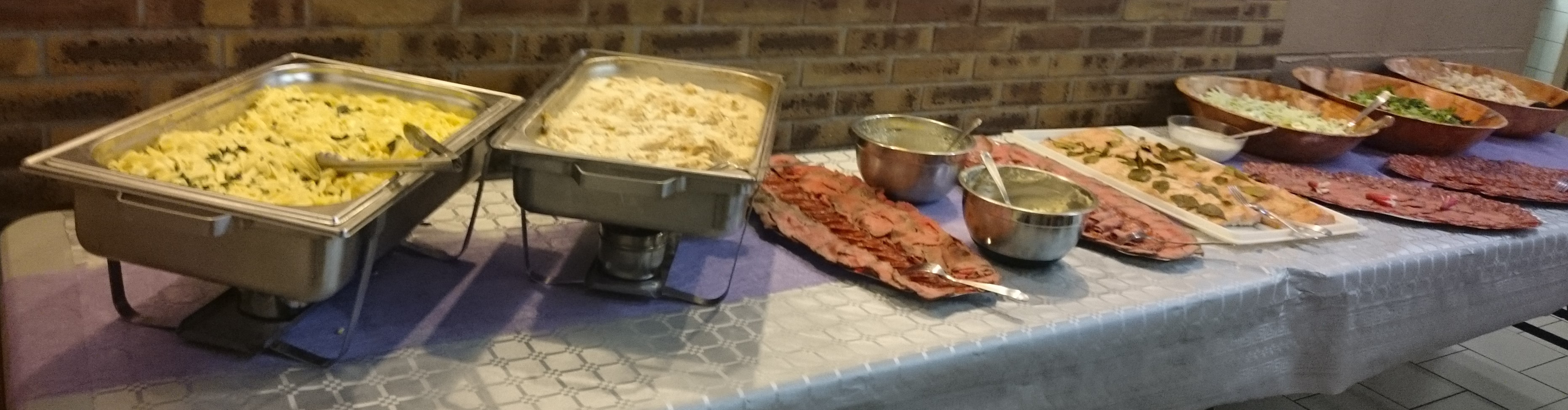 buffet froid traiteur et maintien chaud - SAUMONERIE & TRAITEUR Ca-Ré